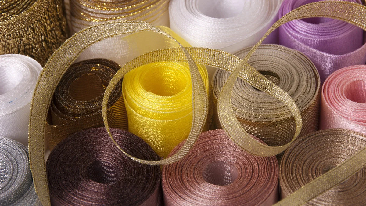 How to seal the ends of ribbon? – iLoveWrapper